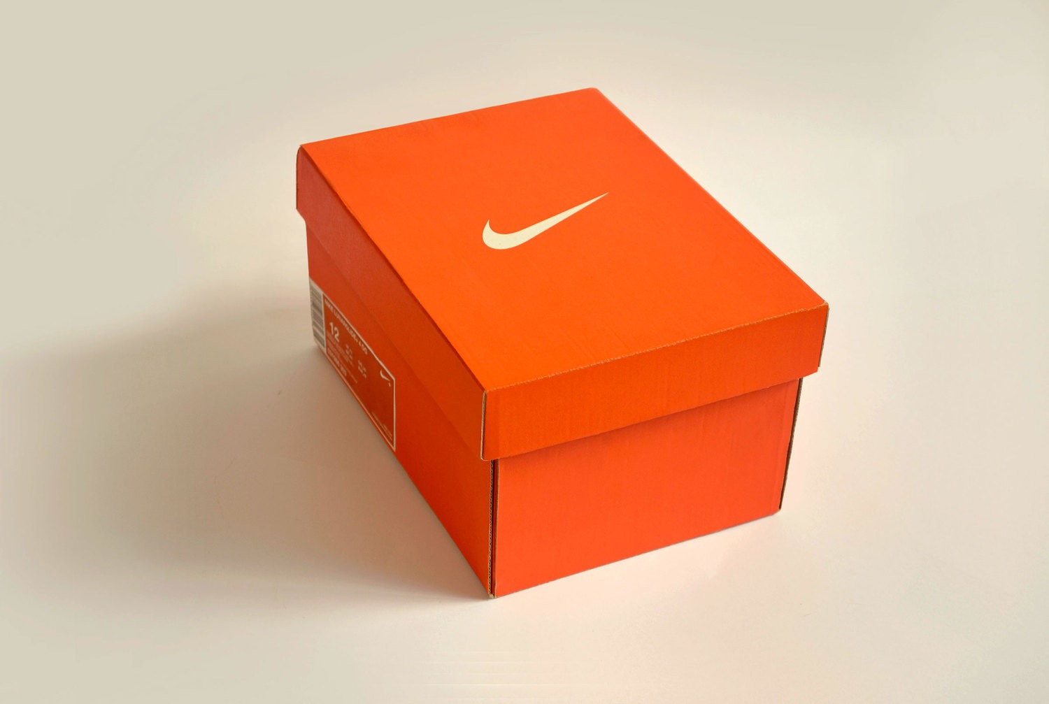 The Nike Free Box: New Box Design Shaves 2/3 of Traditional Box Size ...