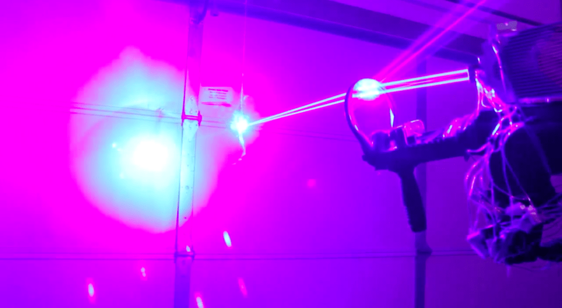 22-Year-Old Laser Aficionado Hand Builds a High-Powered 40W Laser ...