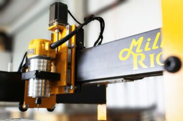 MillRight: Derek Roberts and the 'Mega V' CNC Router and Plasma System ...