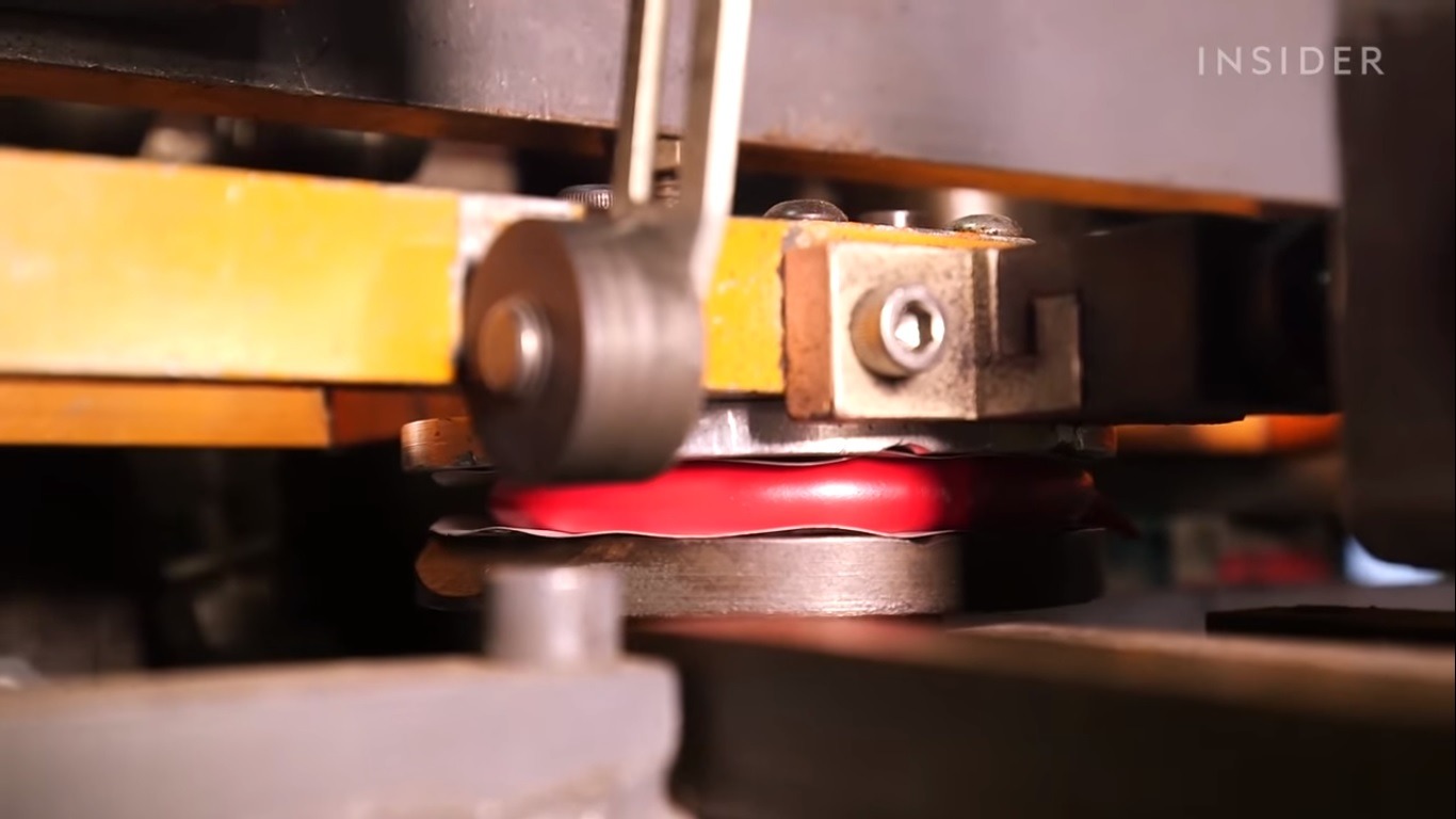 Here’s How Vinyl Records Are Made - SolidSmack