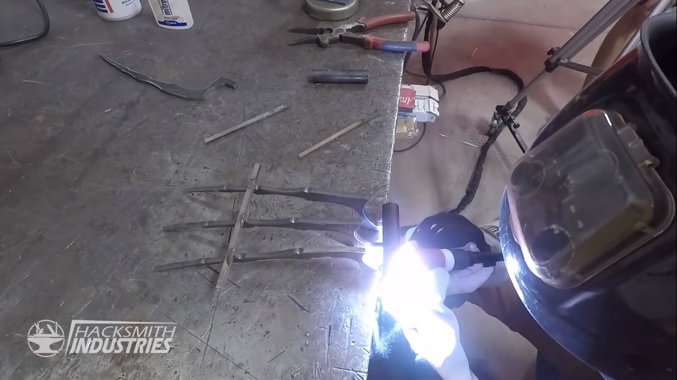 Making Wolverine Bone Claws That Cut Through CONCRETE - SolidSmack