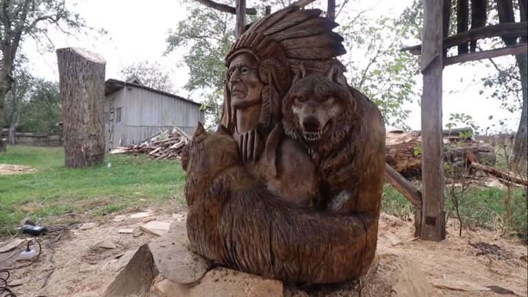 Watching A Native American Chainsaw Carving Being Made Is Both Relaxing ...