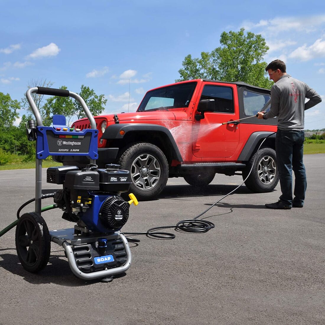 5 Best Commercial Pressure Washers Review and Buyer’s Guide - SolidSmack
