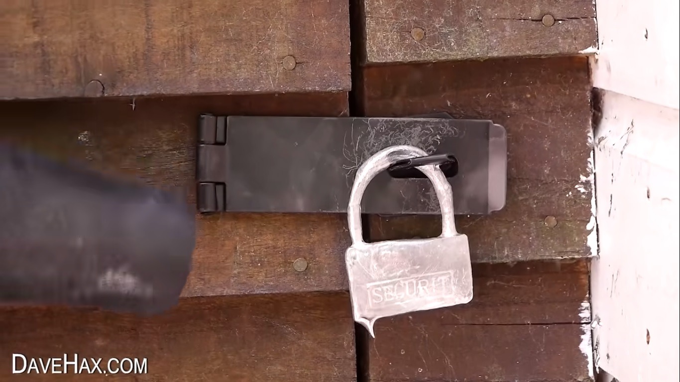 Life Hacker DaveHax Uses Liquid Gallium to Create Some Interesting ...