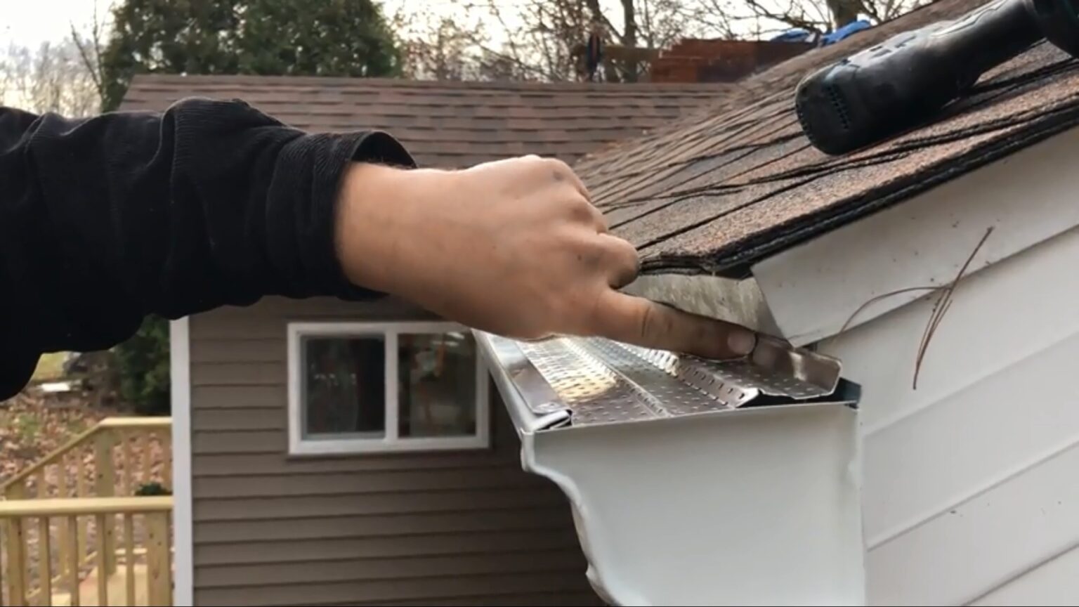5 Best Low-Maintenance Gutter Guards for Complete Water Management ...
