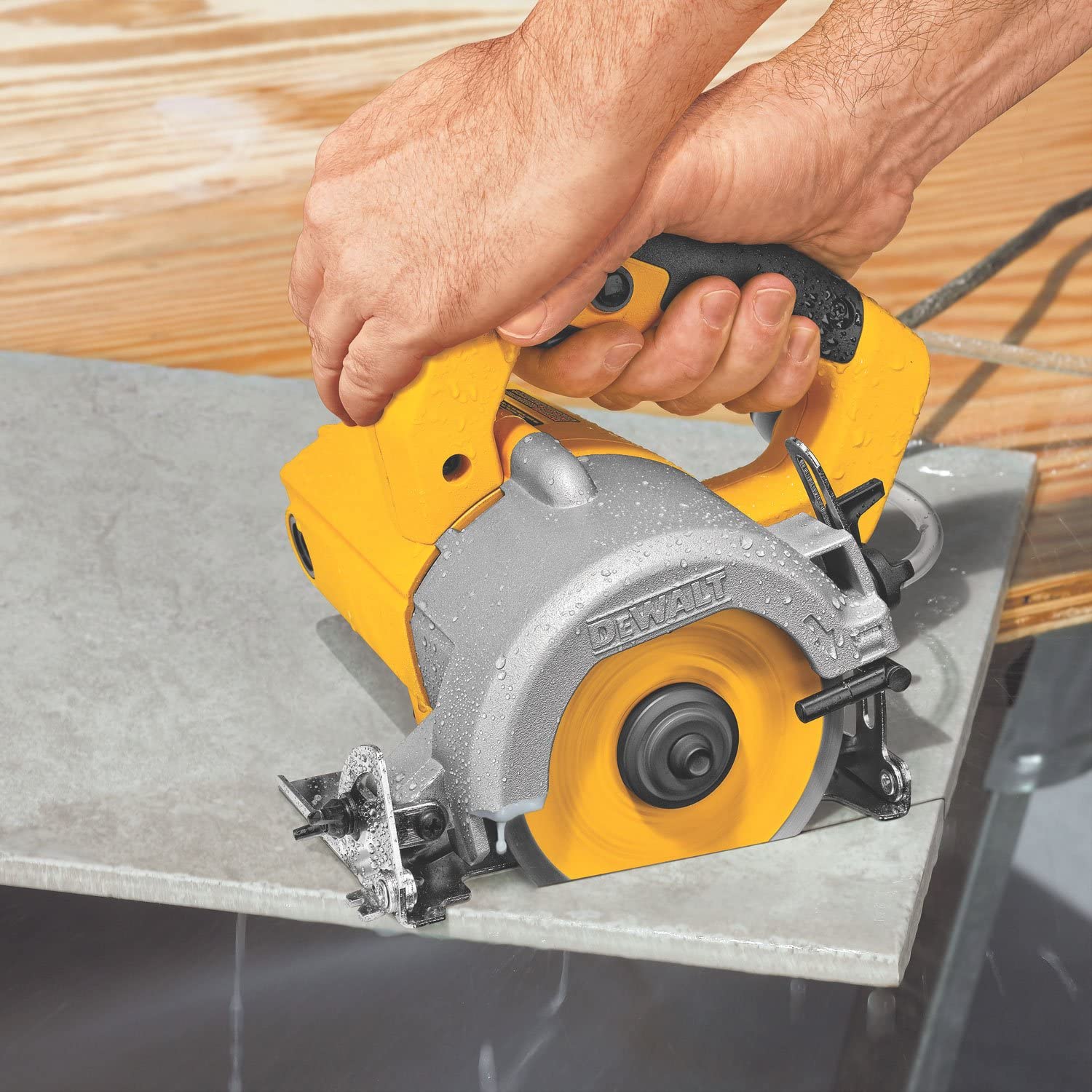 5 Best Tile Saws for Beginners and Professionals (2020 Review)