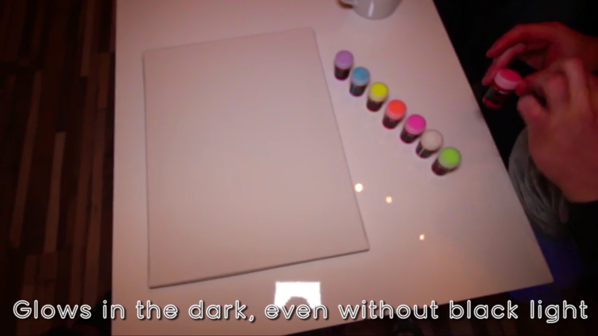 Best Glow-in-the-Dark Paints for Art and Home Decor Projects (2021 Review)