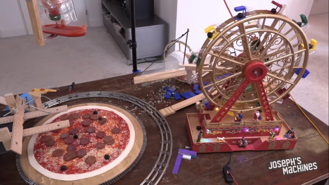 This Pizza-Making Machine Could Give Pizza Chains a Run for Their Money ...