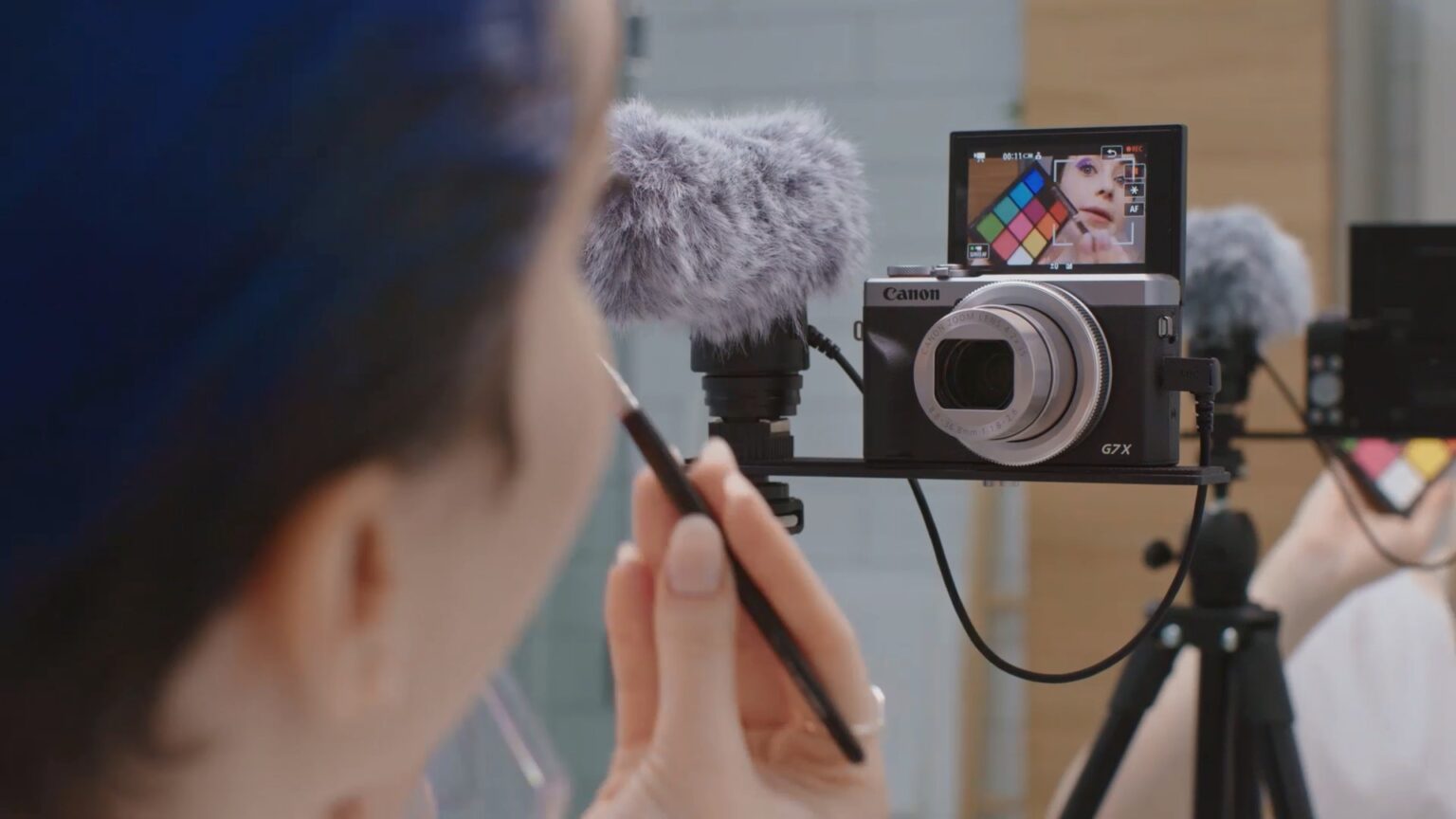 5 Best YouTube Cameras for Content Creators - 2021 Review & Buyer's Guide