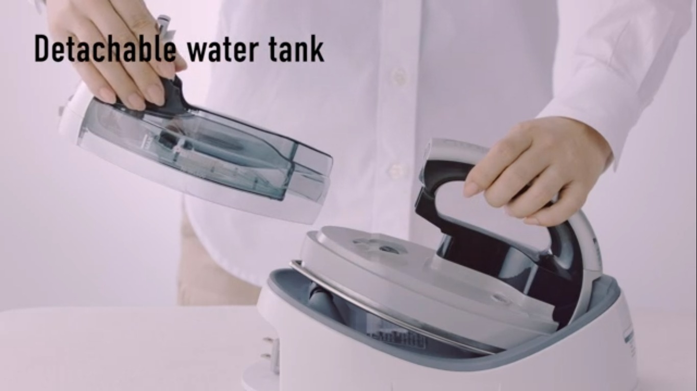 5 Best Steam Irons for All Kinds of Fabrics